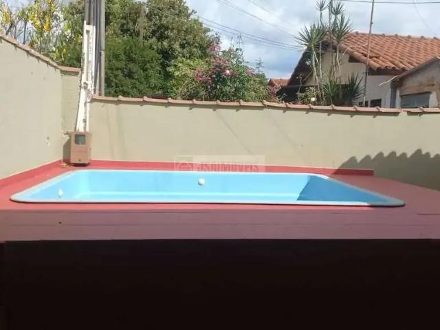 Casa / Sobrado para Venda em Dumont/SP Centro 3 Quartos