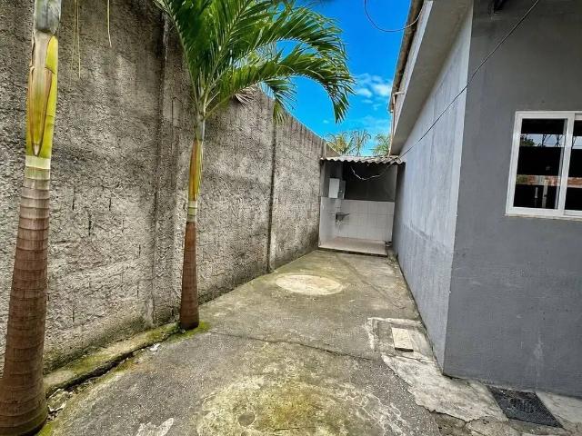 Casa / Sobrado para Venda em Duque de Caxias/RJ Vila Santa Cruz 2 Quartos