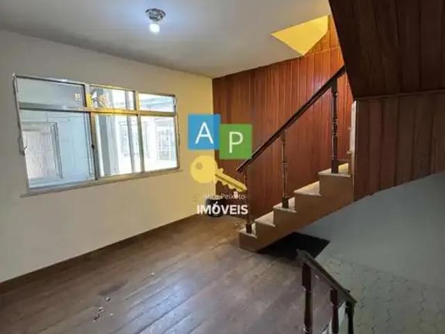 Casa / Sobrado para Venda em Duque de Caxias/RJ Centro 2 Quartos