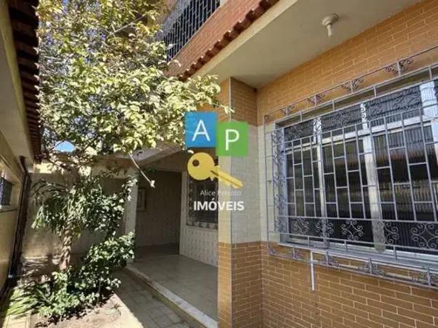 Casa / Sobrado para Venda em Duque de Caxias/RJ Engenho do Porto 4 Quartos