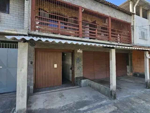 Casa / Sobrado para Venda em Duque de Caxias/RJ Graças 3 Quartos