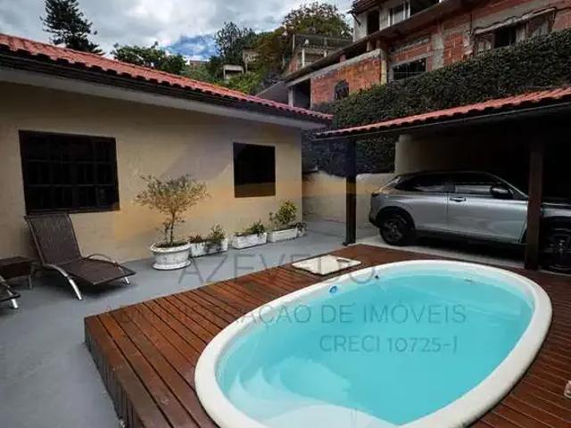 Casa / Sobrado para Venda em Duque de Caxias/RJ Jardim Olavo Bilac 2 Quartos