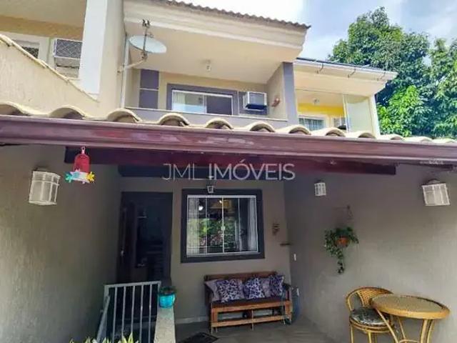 Casa / Sobrado para Venda em Duque de Caxias/RJ Jardim Primavera 2 Quartos