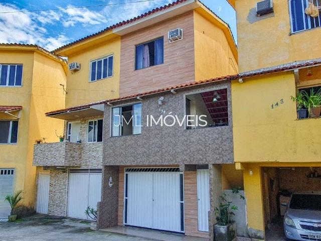Casa / Sobrado para Venda em Duque de Caxias/RJ Jardim Primavera 2 Quartos