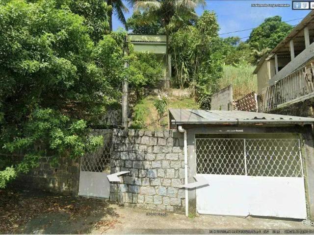 Casa / Sobrado para Venda em Duque de Caxias/RJ Jardim Primavera 2 Quartos