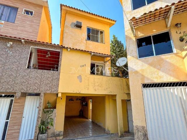 Casa / Sobrado para Venda em Duque de Caxias/RJ Jardim Primavera 2 Quartos