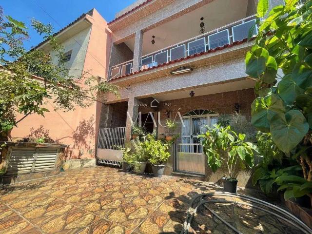 Casa / Sobrado para Venda em Duque de Caxias/RJ Parque Muísa 3 Quartos