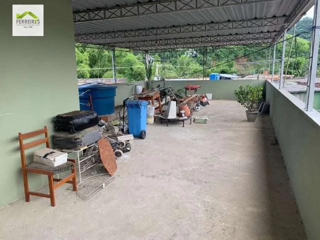 Casa / Sobrado para Venda em Duque de Caxias/RJ Parque Xerém 5 Quartos