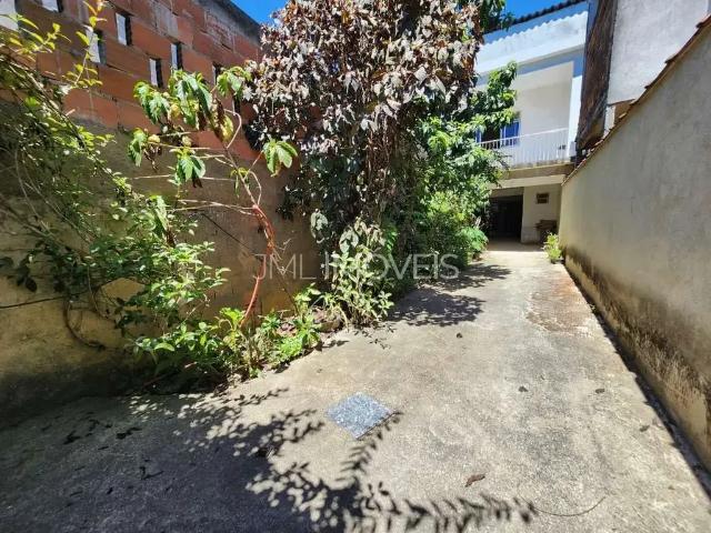 Casa / Sobrado para Venda em Duque de Caxias/RJ Saracuruna 2 Quartos
