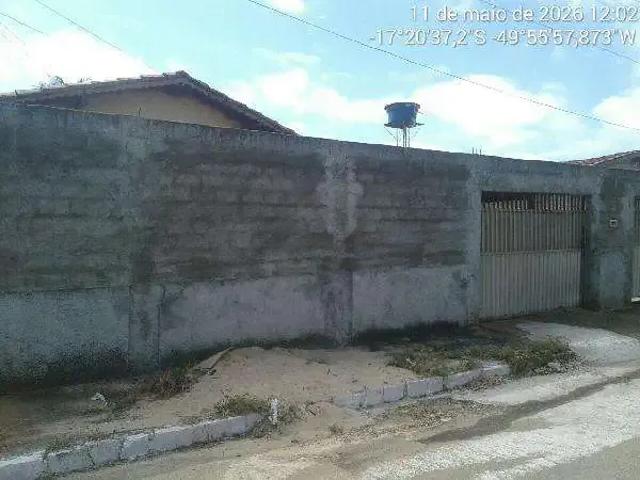 Casa / Sobrado para Venda em Edéia/GO Centro 3 Quartos
