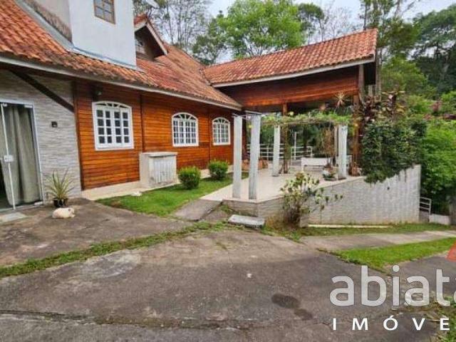 Casa / Sobrado para Venda em Embu das Artes/SP Chácaras Bosque do Embu 5 Quartos
