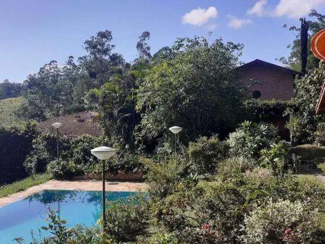 Casa / Sobrado para Venda em Embu das Artes/SP Chácaras Embu Colonial 5 Quartos
