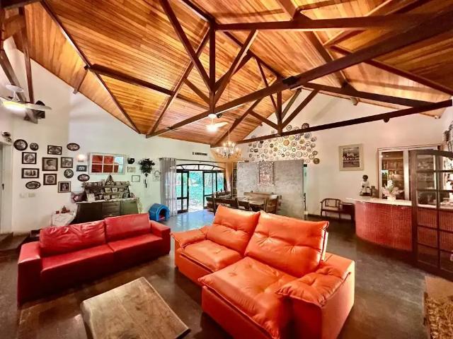 Casa / Sobrado para Venda em Embu das Artes/SP Jardim Colibri 5 Quartos