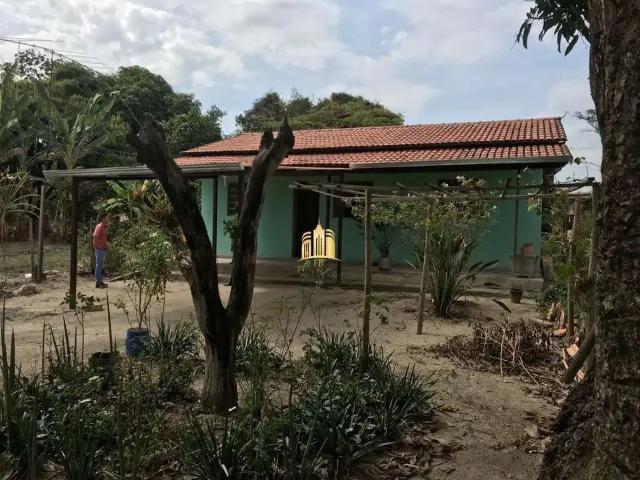 Casa / Sobrado para Venda em Esmeraldas/MG Cidade Jardim 3 Quartos