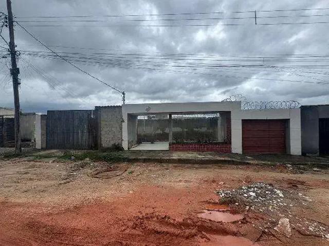 Casa / Sobrado para Venda em Esmeraldas/MG Dumaville