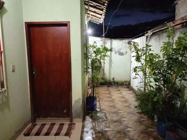 Casa / Sobrado para Venda em Esmeraldas/MG Floresta Encantada 2 Quartos