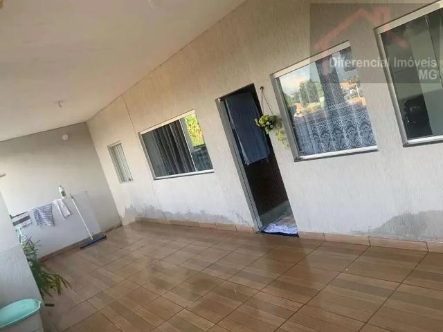 Casa / Sobrado para Venda em Esmeraldas/MG Novo Retiro 2 Quartos