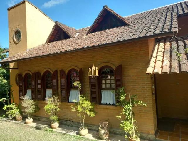 Casa / Sobrado para Venda em Esmeraldas/MG Nossa Fazenda 5 Quartos