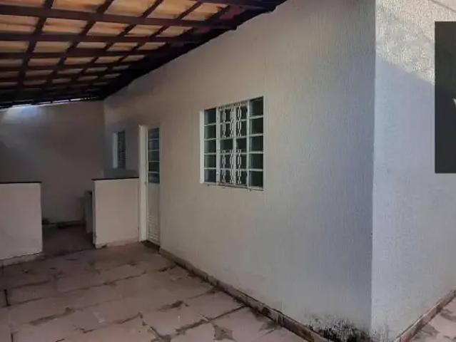 Casa / Sobrado para Venda em Esmeraldas/MG São Pedro 2 Quartos
