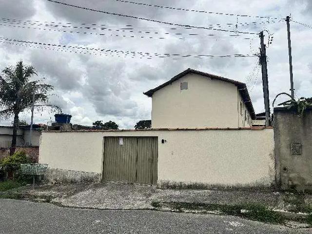 Casa / Sobrado para Venda em Esmeraldas/MG São Pedro 2 Quartos