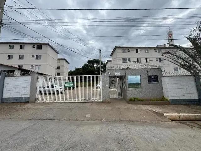 Casa / Sobrado para Venda em Esmeraldas/MG São Pedro 2 Quartos