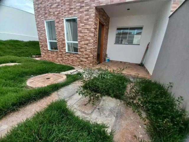Casa / Sobrado para Venda em Esmeraldas/MG São Pedro 3 Quartos