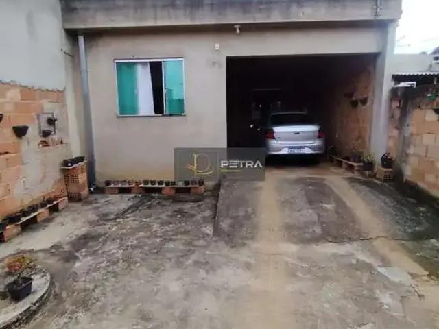 Casa / Sobrado para Venda em Esmeraldas/MG Serra Verde 2 Quartos