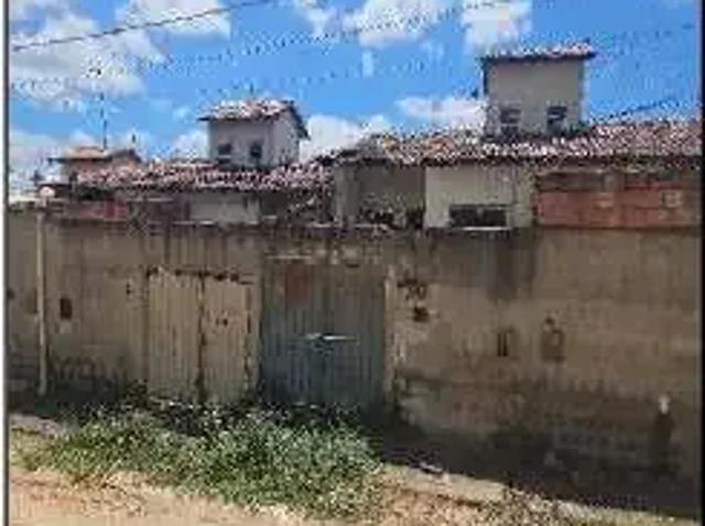 Casa / Sobrado para Venda em Esmeraldas/MG Pousada do Lago