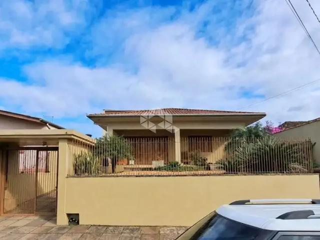Casa / Sobrado para Venda em Estância Velha/RS Centro 4 Quartos