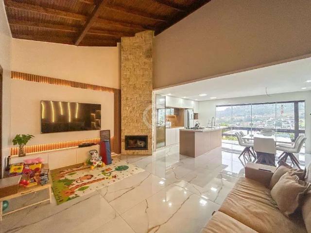 Casa / Sobrado para Venda em Estância Velha/RS Floresta 3 Quartos