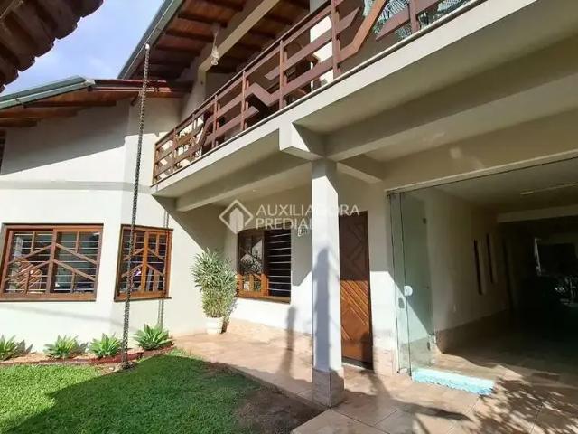 Casa / Sobrado para Venda em Estância Velha/RS Floresta 5 Quartos