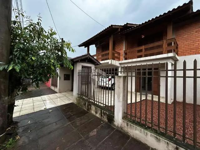 Casa / Sobrado para Venda em Estância Velha/RS Quintas 4 Quartos