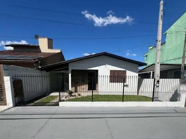 Casa / Sobrado para Venda em Esteio/RS Vila Olímpica 2 Quartos