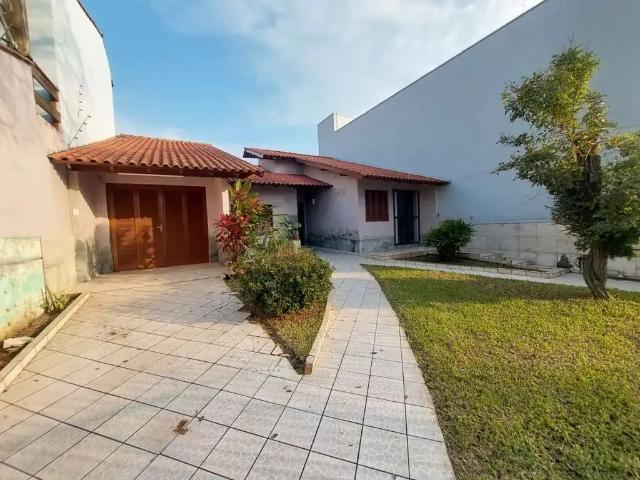 Casa / Sobrado para Venda em Esteio/RS Centro 3 Quartos