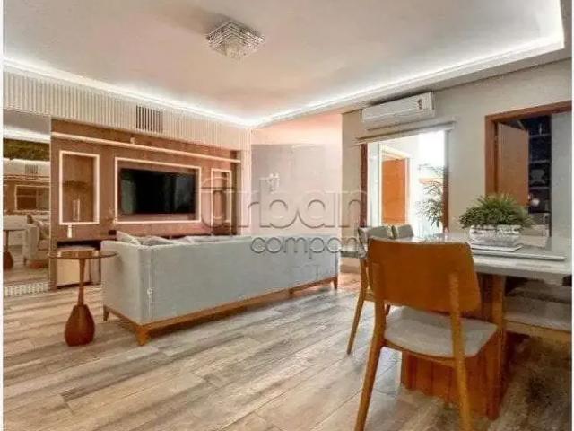 Casa / Sobrado para Venda em Esteio/RS Centro 4 Quartos