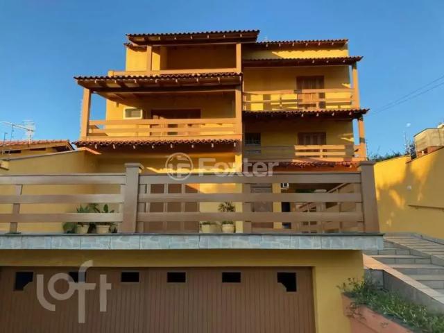 Casa / Sobrado para Venda em Esteio/RS Liberdade 4 Quartos