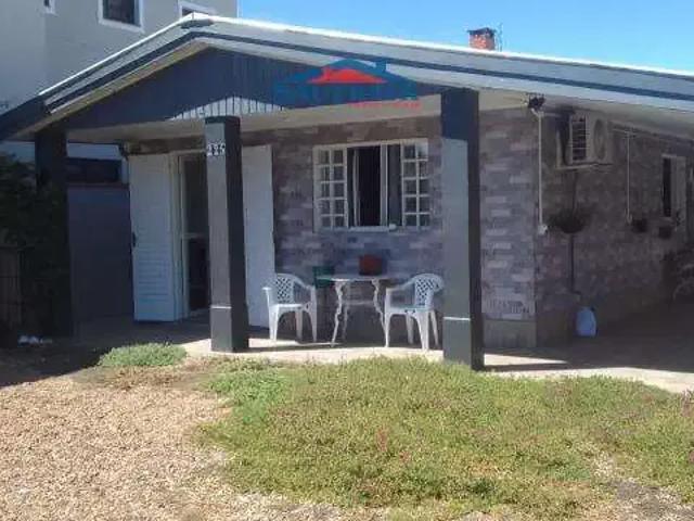 Casa / Sobrado para Venda em Esteio/RS Novo Esteio 4 Quartos