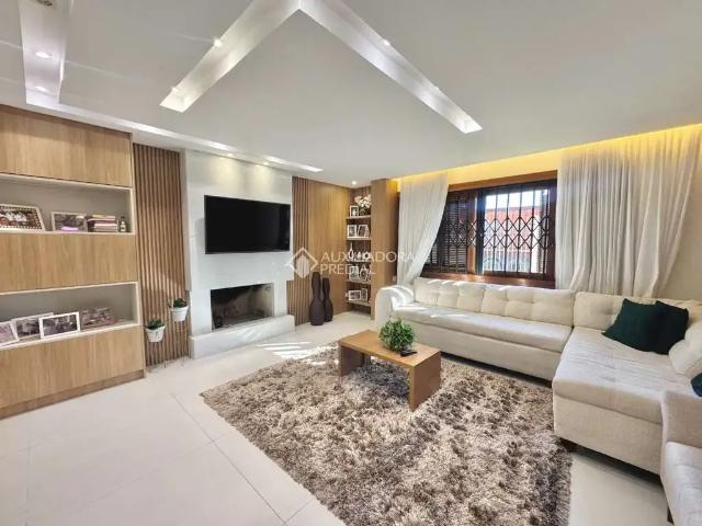 Casa / Sobrado para Venda em Esteio/RS Novo Esteio 4 Quartos