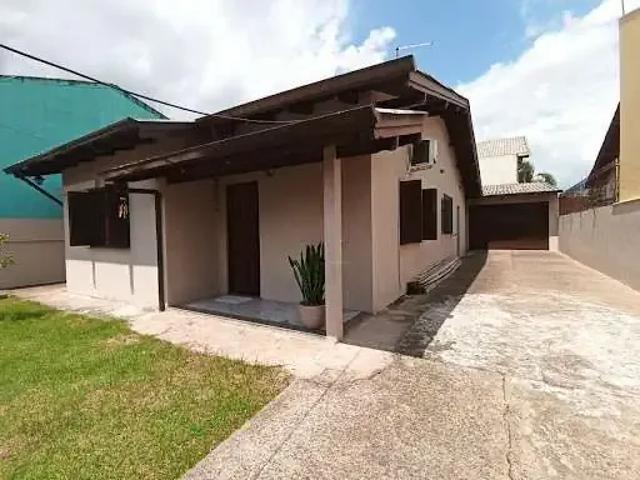 Casa / Sobrado para Venda em Esteio/RS Novo Esteio 3 Quartos