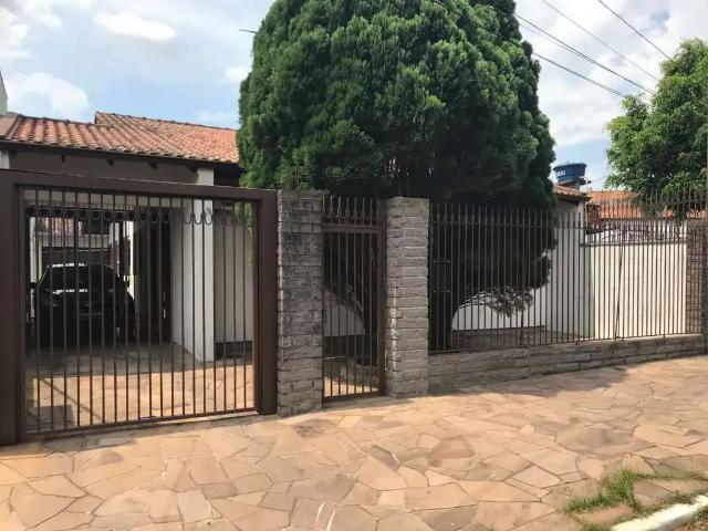 Casa / Sobrado para Venda em Esteio/RS Parque Amador 3 Quartos