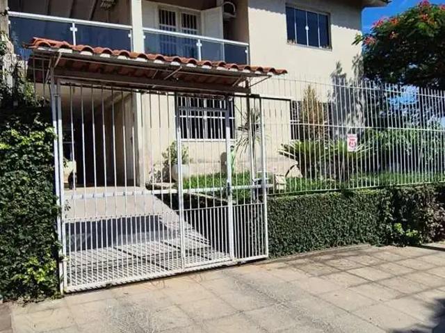 Casa / Sobrado para Venda em Esteio/RS Parque Amador 3 Quartos