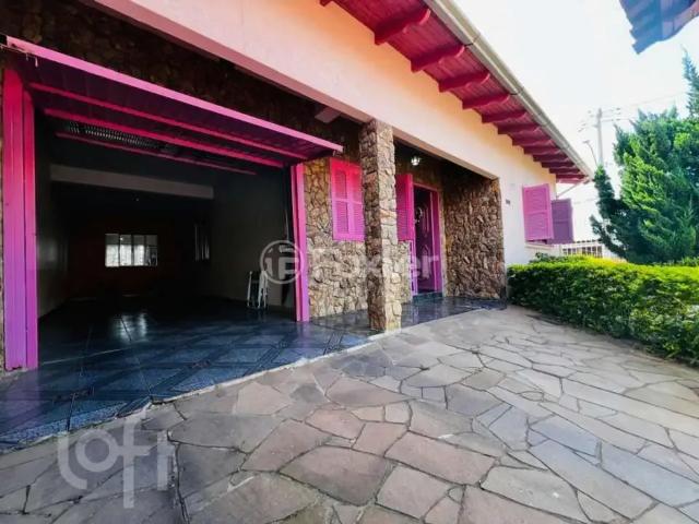 Casa / Sobrado para Venda em Esteio/RS Santo Inácio 3 Quartos