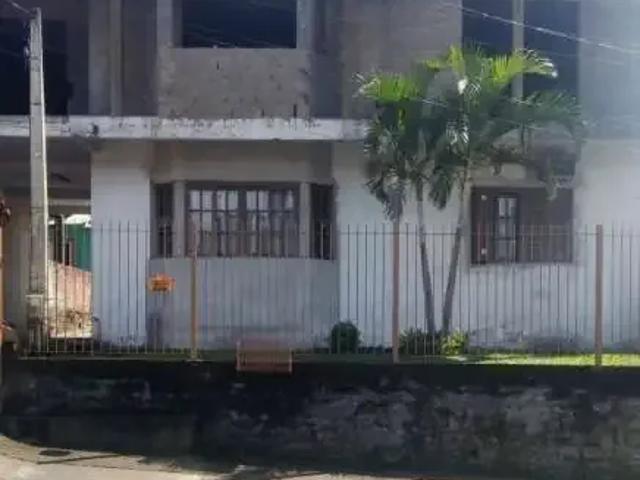 Casa / Sobrado para Venda em Esteio/RS Santo Inácio 5 Quartos
