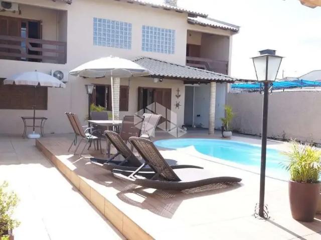 Casa / Sobrado para Venda em Esteio/RS Parque Primavera 4 Quartos