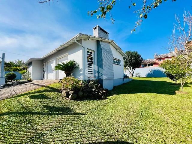 Casa / Sobrado para Venda em Estrela/RS Estados 3 Quartos