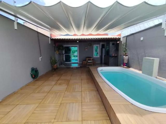 Casa / Sobrado para Venda em Eusébio/CE Coacu 3 Quartos