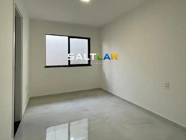 Casa / Sobrado para Venda em Eusébio/CE Coité 3 Quartos