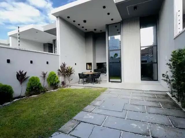 Casa / Sobrado para Venda em Eusébio/CE Coité 3 Quartos