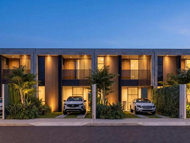 Casa / Sobrado para Venda em Eusébio/CE Coité 4 Quartos