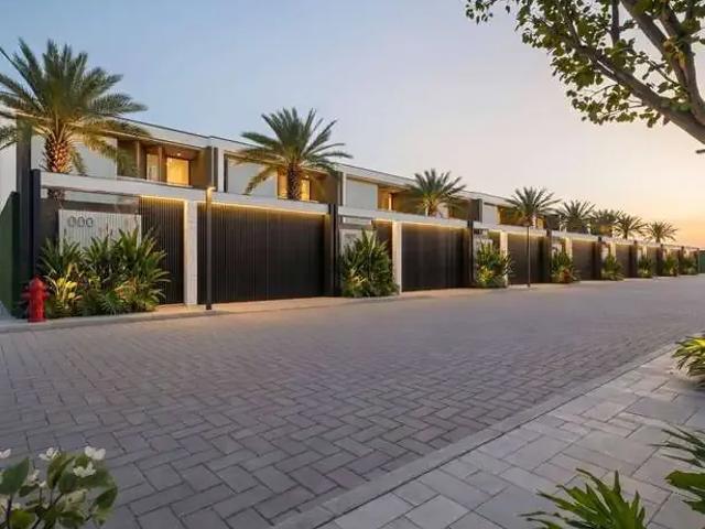 Casa / Sobrado para Venda em Eusébio/CE Coité 4 Quartos